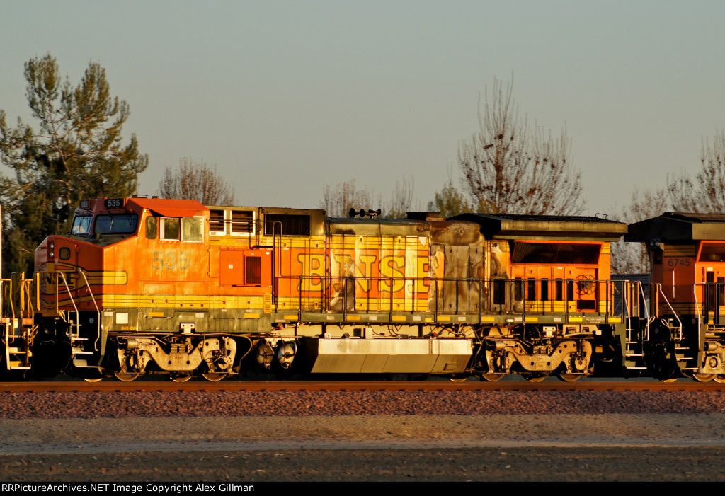 BNSF 535 Westbound